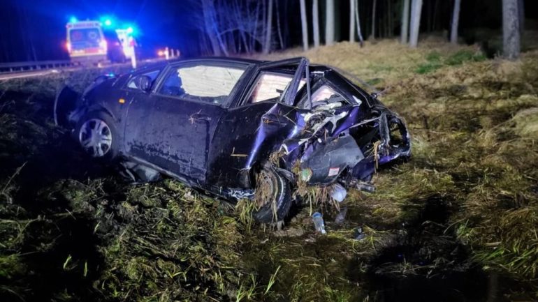 Wypadek. Dwie osoby w szpitalu - Radio BIELSKO